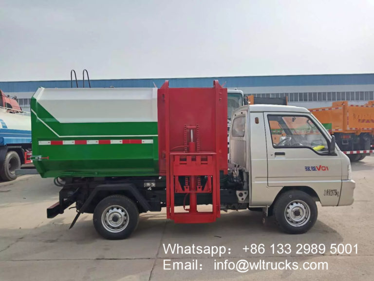 Foton gasoline small 3000 liter Hanging barrel garbage truck - fuel ...
