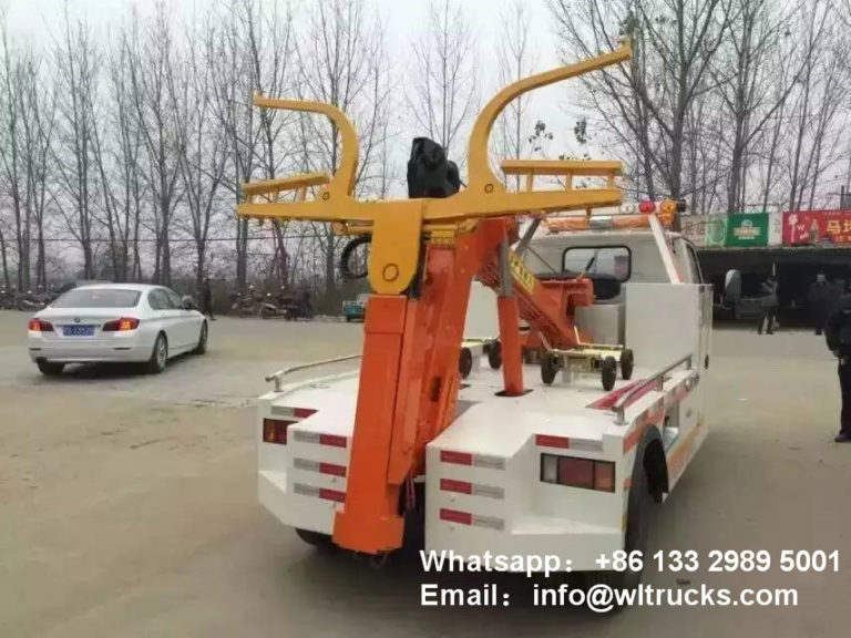 JMC small 3 ton Towing wrecker truck - fuel truck,sewage suction truck ...