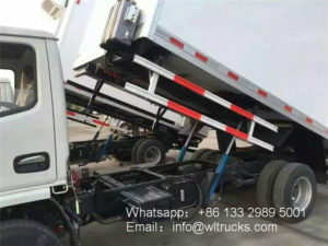 JMC 5 ton Dead animal handling truck - fuel truck,sewage suction truck ...