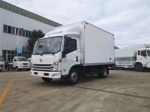 Dayun 3 ton freezer van box truck