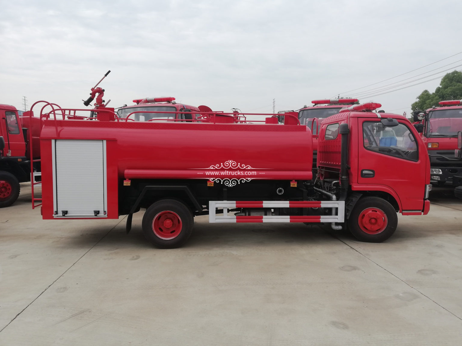3000 liters fire water tank truck