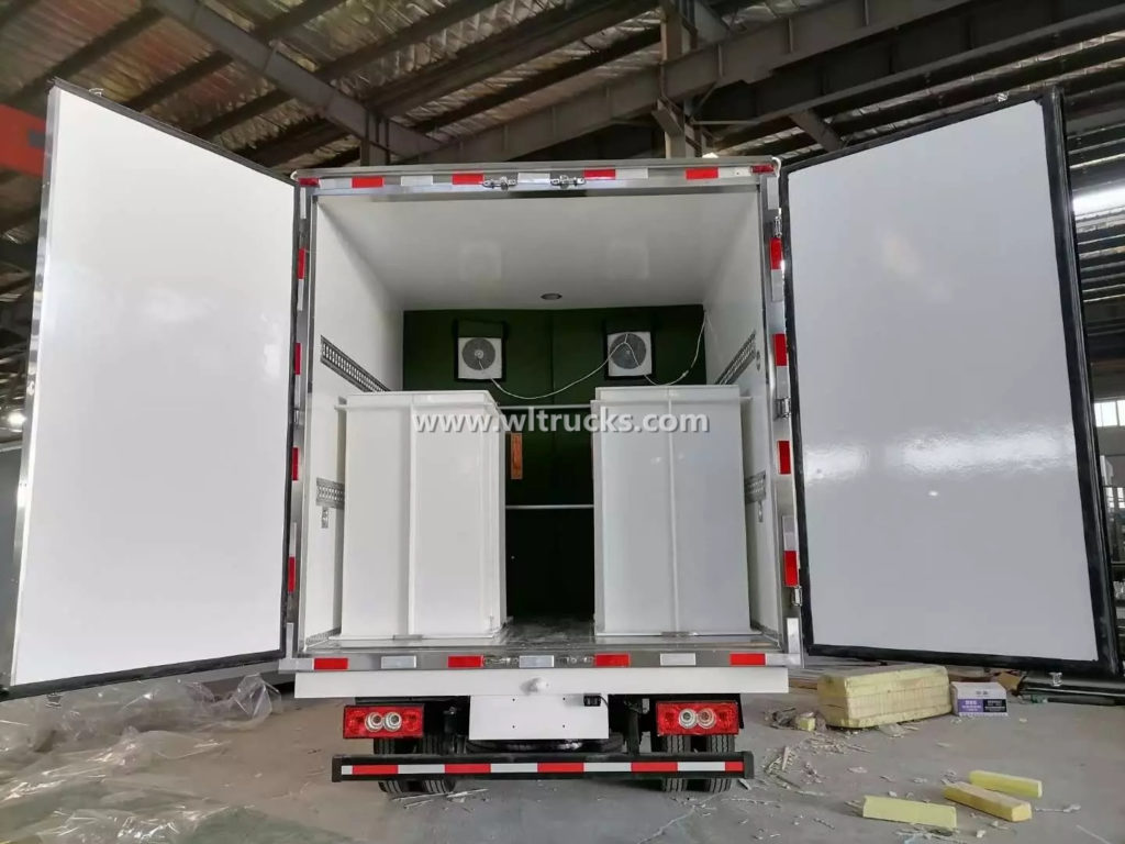 Foton Aoling 5 ton Fresh Fish Refrigerated Transport Truck