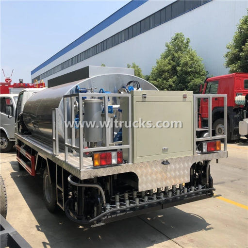 ISUZU 6000 liters Bitumen Tank Asphalt Spray Truck