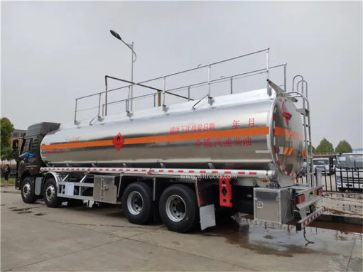 FAW 32000L aluminum fuel tanker truck