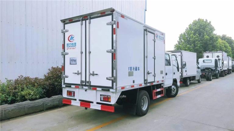ISUZU NHR double cabin 3 ton cold box truck