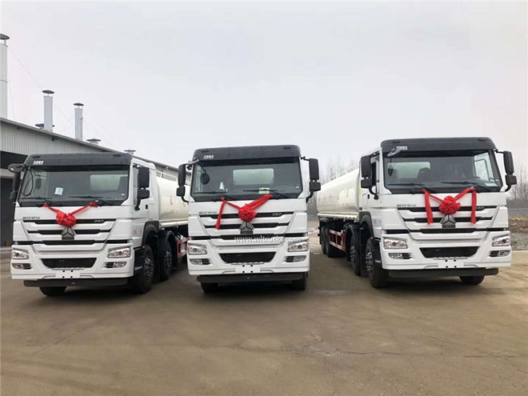12 wheel Sinotruk Howo 25000liters water tanker truck - fuel truck ...