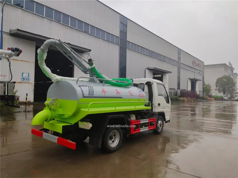 Forland 3000 liters toilet sucker trucks