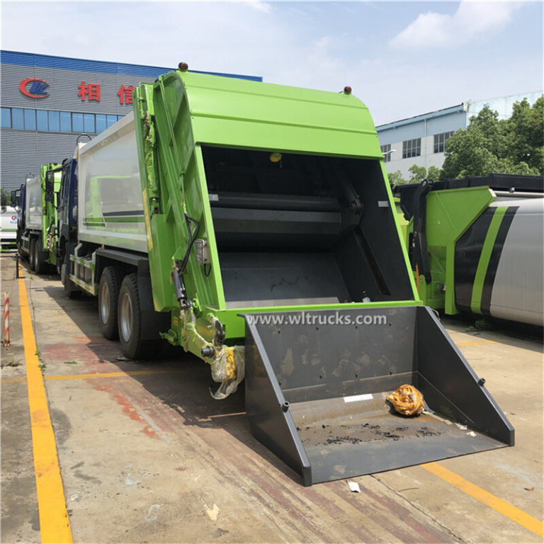 HOWO 18m3 compactor waste disposal truck