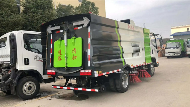 FAW 5m3 mini street sweeper truck
