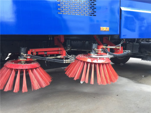 Japan ISUZU NPR 8 ton street sweeper vehicle