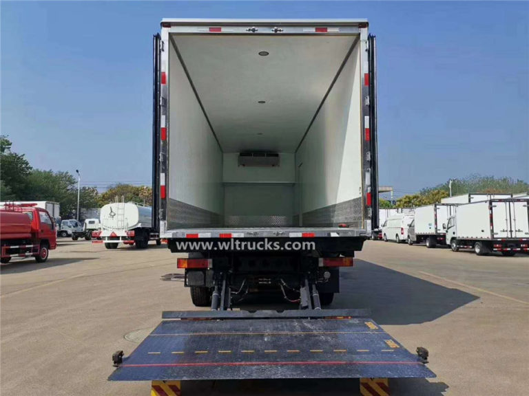12 wheel Dongfeng kinland 30 ton refrigerated cargo truck