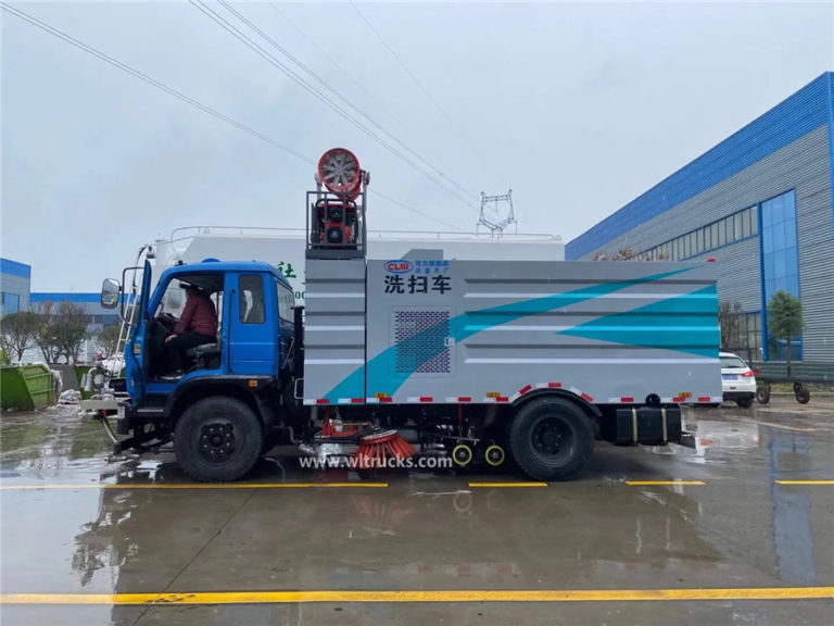 Dongfeng 16m3 sweeping machine With 30m fog cannon