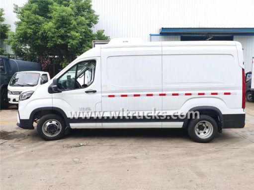 SAIC MAXUS diesel refrigerated vans